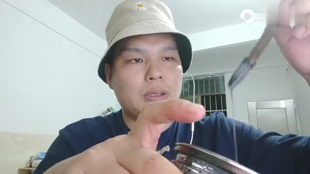 写过字毛笔忘了清洗,硬邦邦的干透了怎么办?燎原告诉你个小妙招
