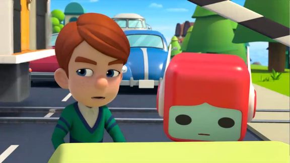 百变布鲁可:汽车终于推出火车道,差一点就撞上了,真的好险呀