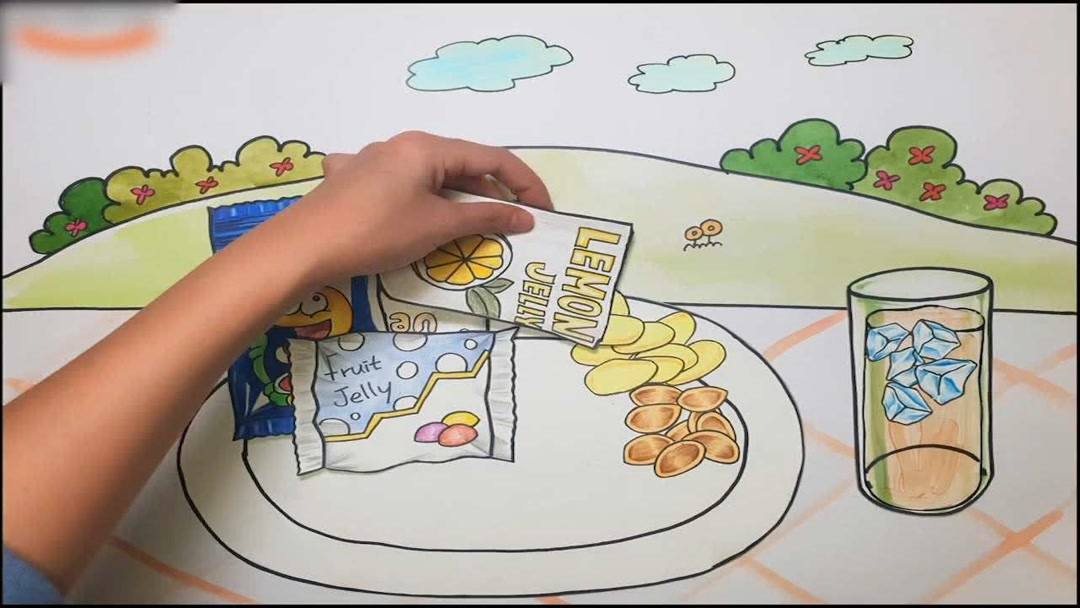 趣味定格动画:吃美味零食配冰镇饮料