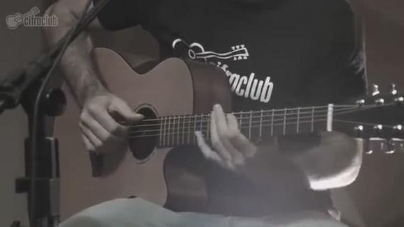 吉他弹唱《Neon》,这首真是超难的,经常出教程的说,厉害了!