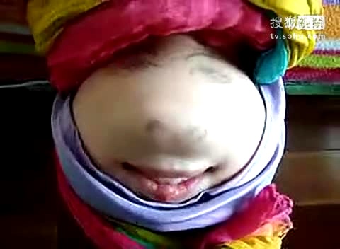 美女新创意用下巴唱歌.! 网页游戏开服表