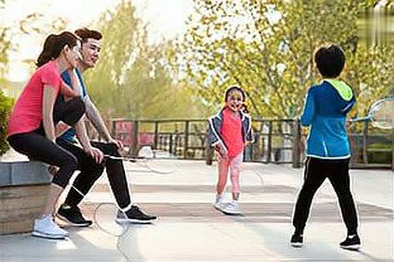 初中学生怎样合理安排家庭体育锻炼时间?合理安排家庭体育锻炼有...