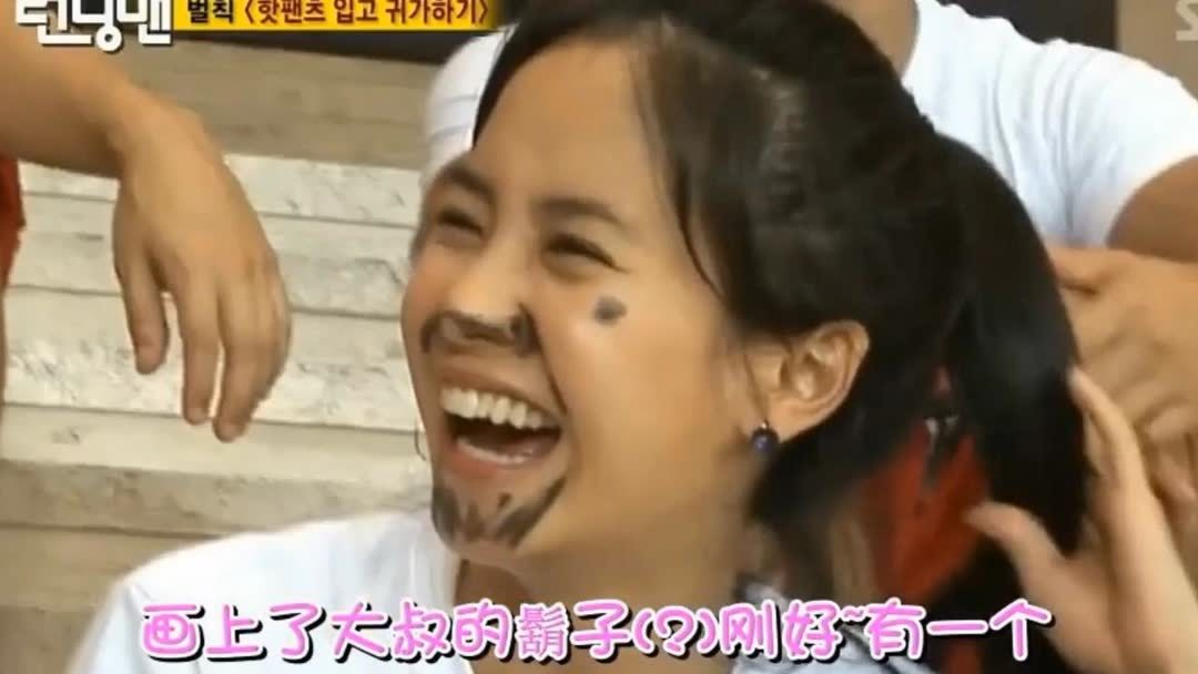 runningman最搞笑【猛男金钟国】史上最强1VS1撕名牌
