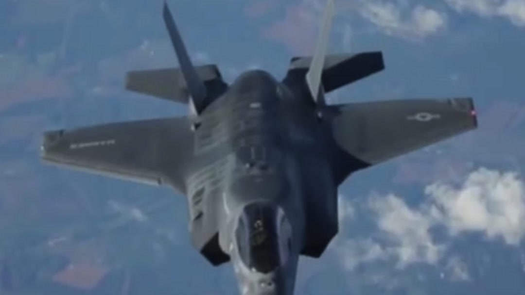 F-35训练模拟器将推广全球 玩起来真的很爽