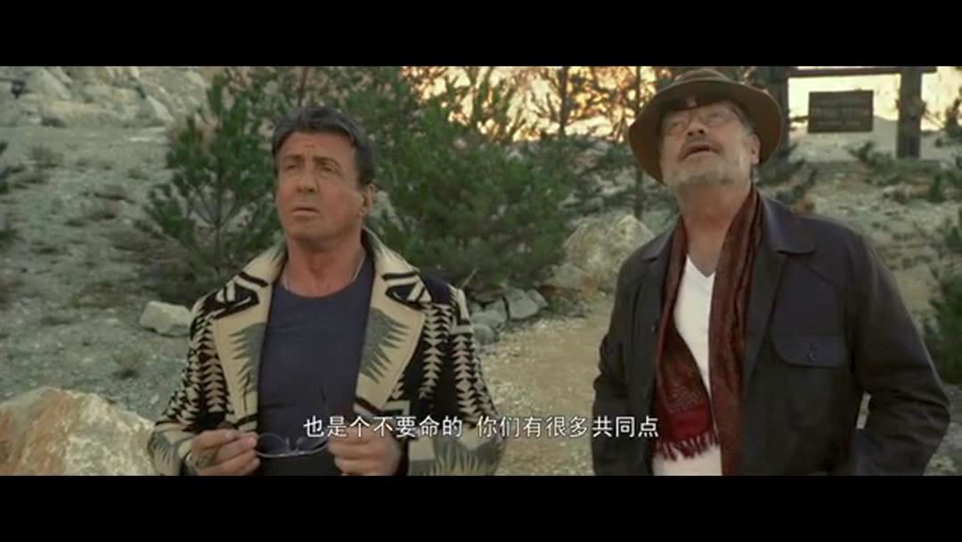 一个电脑黑客身手也那么好,攀爬悬崖,果然是不要命!