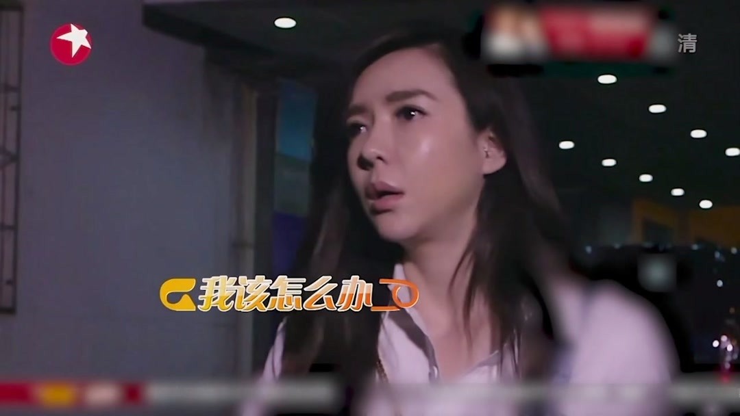 马上比赛开始,女神周韦彤竟还没有搭档,这衣服还怎么做?