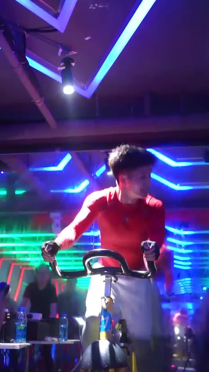 动感单车最适合表演的歌曲