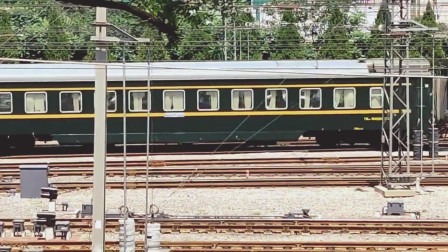 铁路日常:北京西前往广州南方向!G67次列车!午间通过记录!