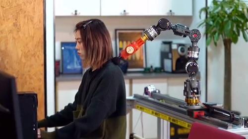 全球首款自适应模块化机械手臂,更换模块就能胜任各种复杂工作