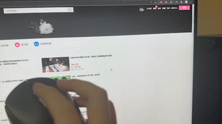 罗技gpw2鼠标滑轮大问题