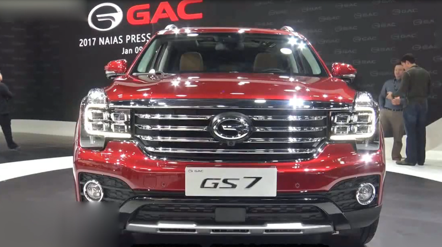 ...就遇到了劲敌,这货2.0T带换挡拨片,15万的价格就算是哈弗H7也得认怂