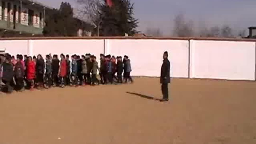 小学体育与健康_人教2001课标版_一、基本活动概述12