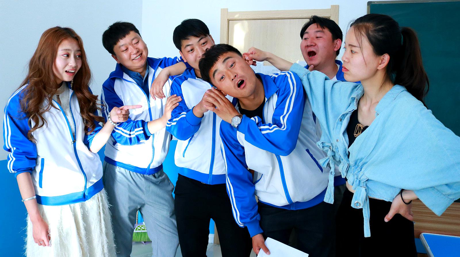 学生写关于老师的作文,学渣写的全是骂老师的话,什么情况