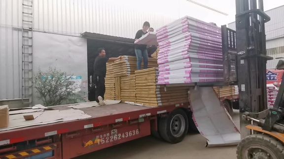 完美收官。#装车发货 #专业生产厂家 #室内套装门