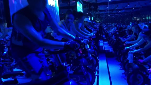 #花式动感单车 #动感单车 #嗨翻全场 #人气爆棚