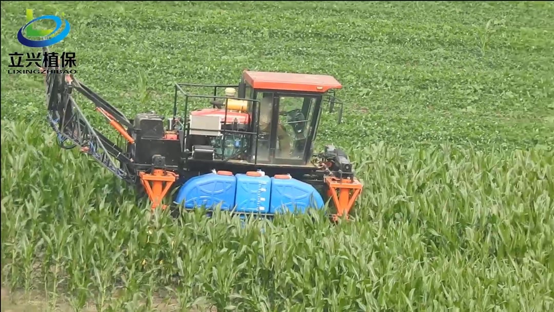 自走式高架车喷药机
