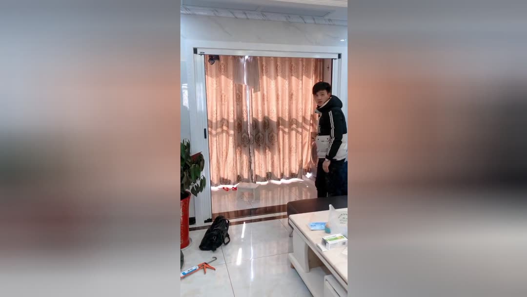 隐形客厅阳台门