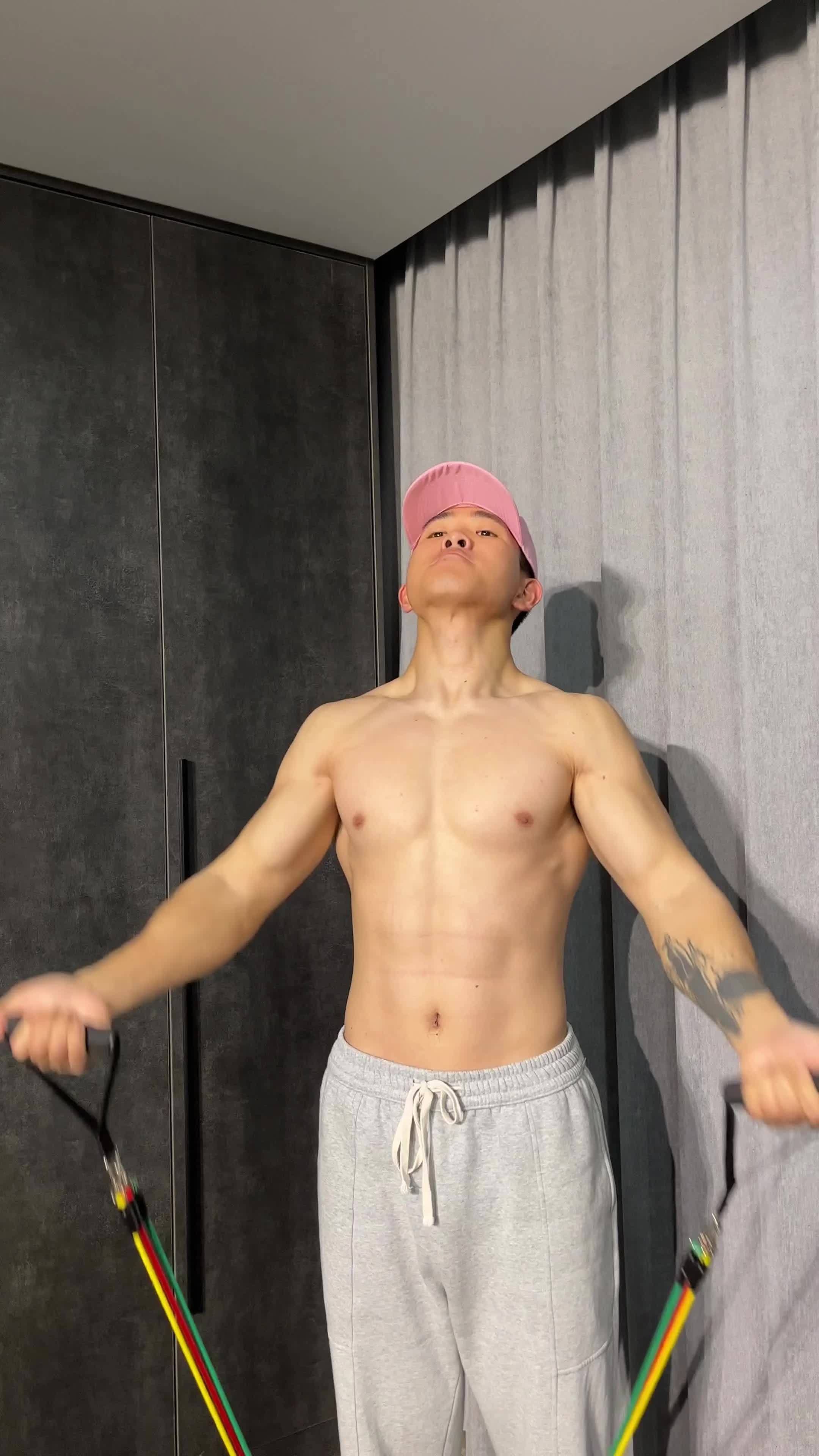 新手健身一周训练计划!