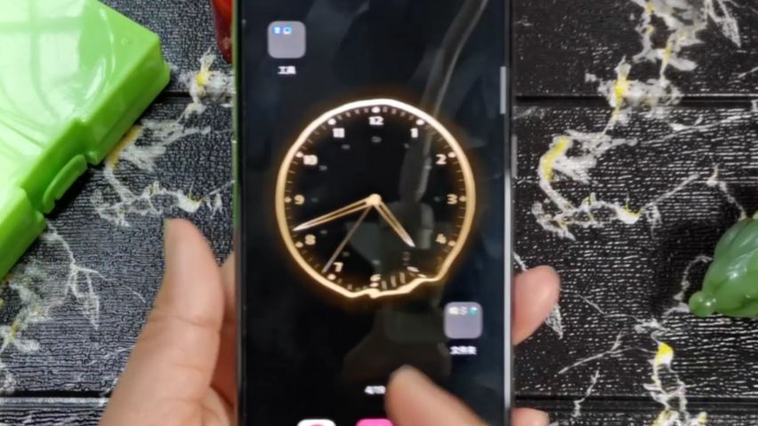 手机炫酷动态水滴时钟,各种效果特效超漂亮,不知可惜了