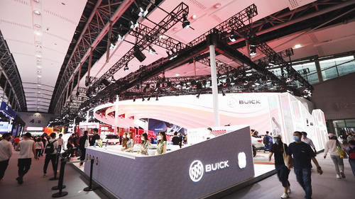 上汽通用汽车闪耀亮相2021广州车展