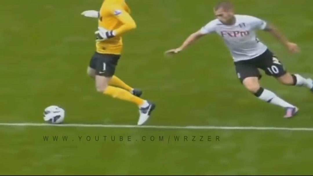 十大最佳守门员球技!我要不是看门 早就带球过人当前锋去了哈