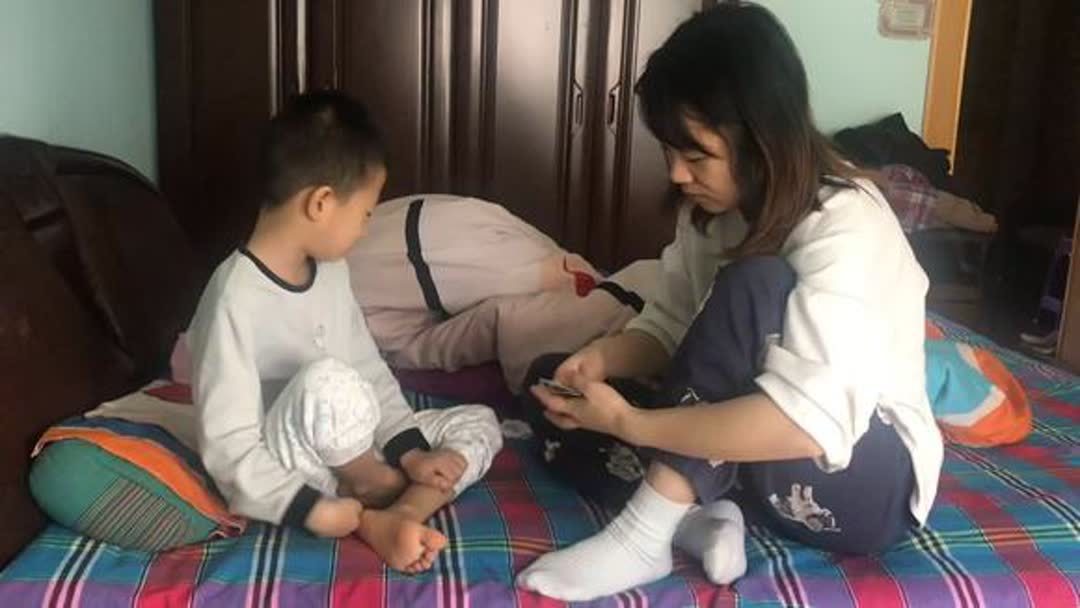 妈妈指导孩子反被教育,如何调动孩子学习的积极性?