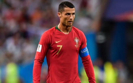 【典藏版】2018俄罗斯世界杯C罗封神之夜的封神之做!