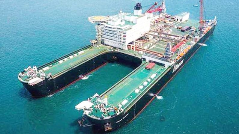 世界上最大船只,吨位是福特级航母约10倍,有着无法代替的作用