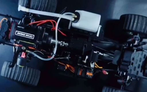 一台真正意义的RC仿真模型车