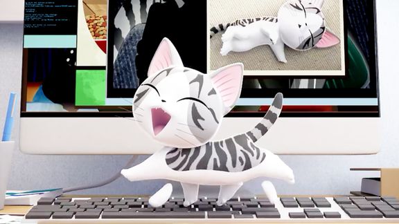 甜甜私房猫:小猫见到电脑,觉得十分神奇,开始狂按键盘
