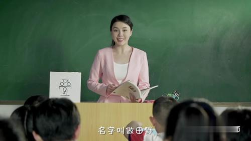 熊孩子模仿动物叫声,有一种奇葩的动物声音让老师听呆了!