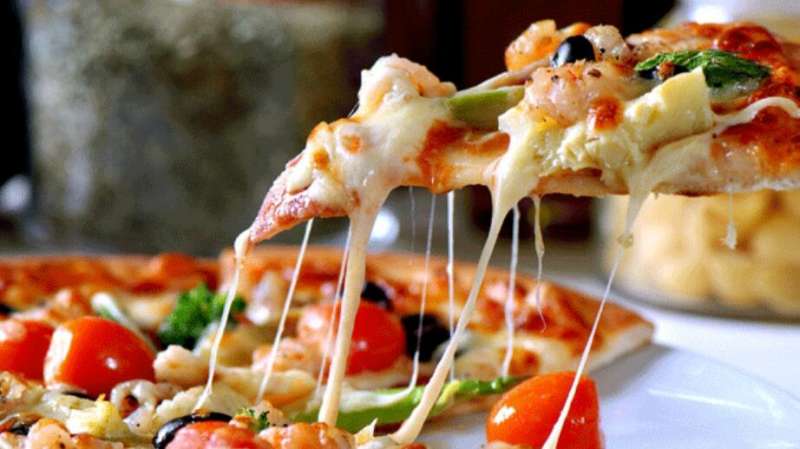 vlog:第一次在家自制披萨,原来操作这么简单,味道不输披萨店!