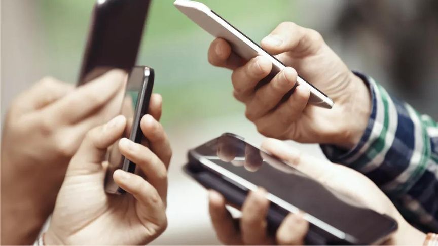 网信办:算法推荐服务提供者不得利用算法屏蔽信息、过度推荐