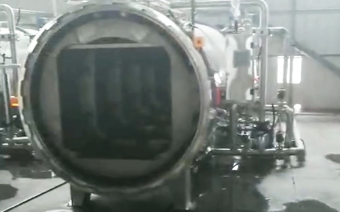 早餐粥八宝粥旋转回转式杀菌锅釜式灭菌设备装筐出筐自动化生产流水...