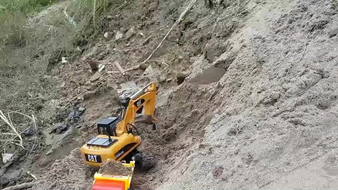 挖机、挖掘机、搅拌机等工程车在工作施工表演动画片