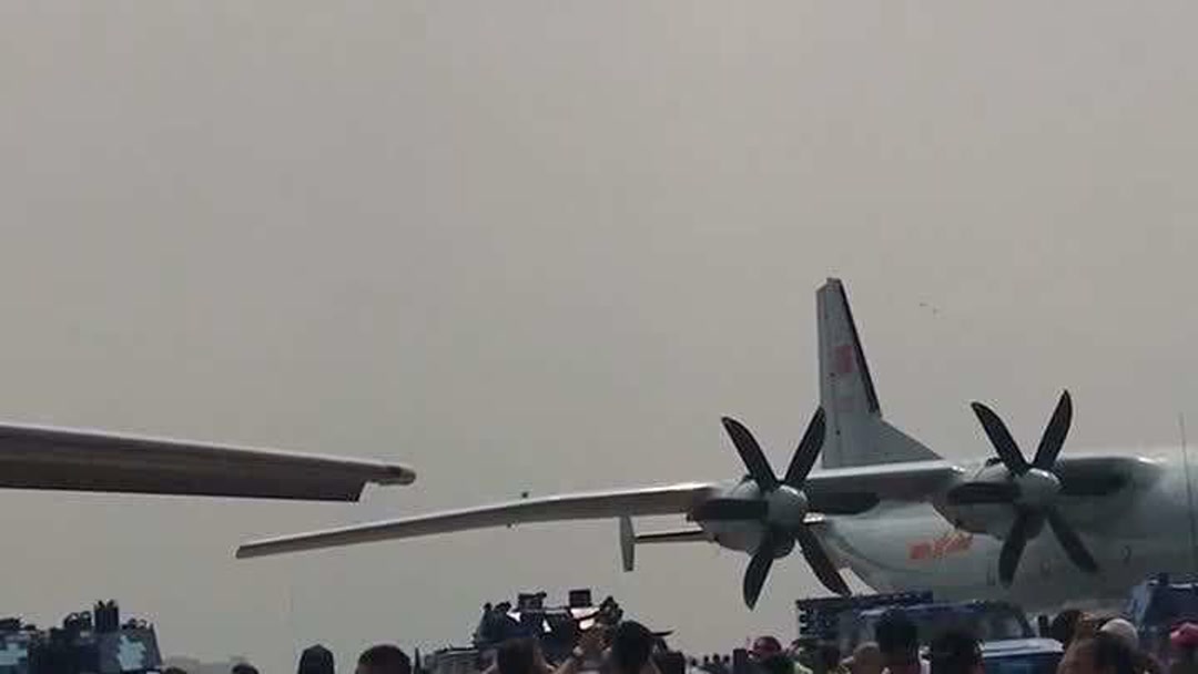 11月8日,珠海国际航空展。为威武的中国空军飞行大队点赞!