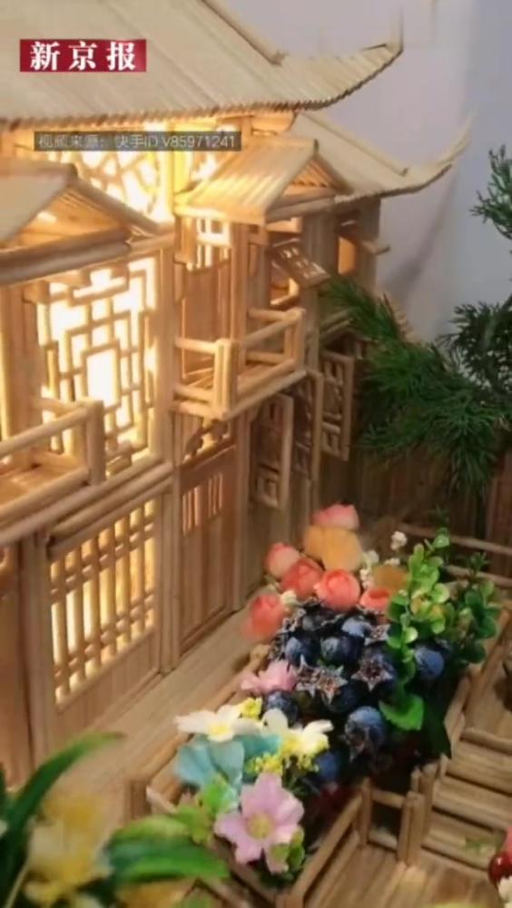 【男子用5200根筷子搭古建筑模型:内设亭台楼阁美轮美奂】福建莆田...