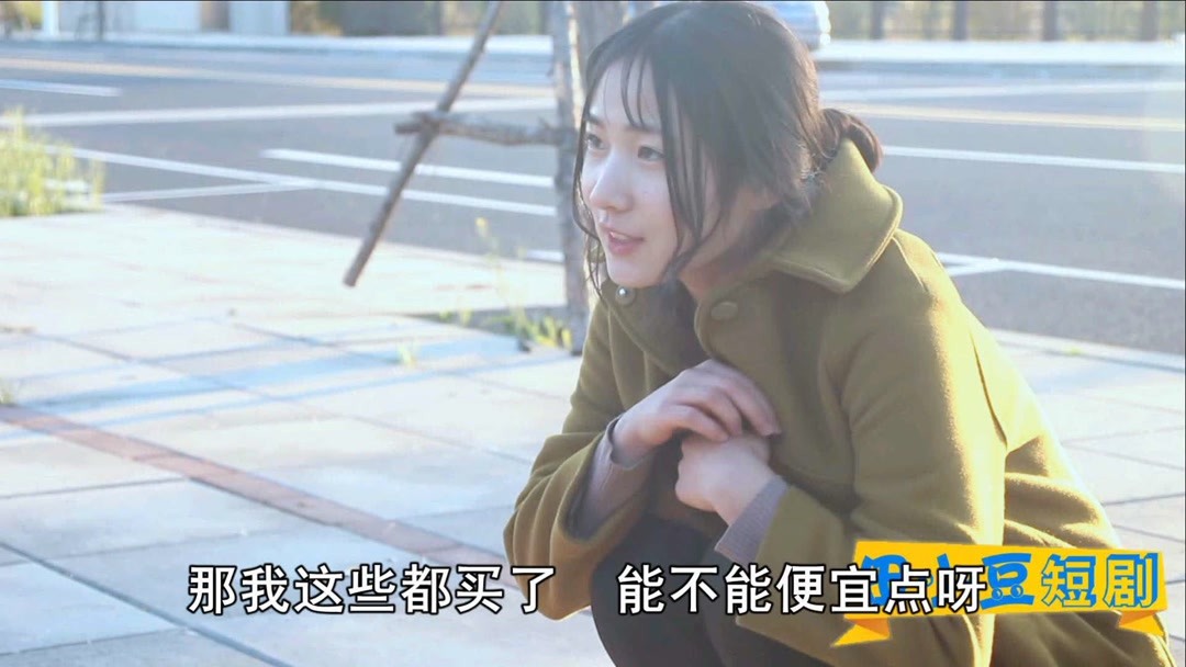 温暖:男子帮助残疾人,后来又被别人所帮助