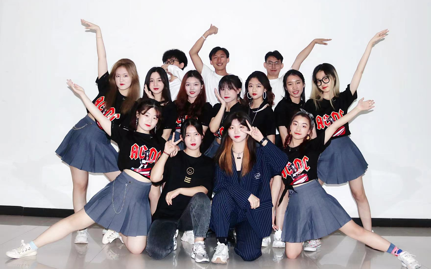 啦啦操台前幕后全记录!