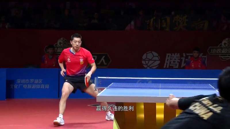 国乒12强赛闭幕,冠军樊振东击败许昕后说了什么?有趣得体