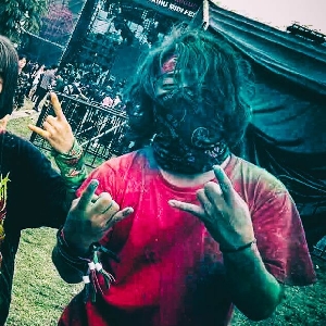 没长上下颚的七腮鳗 