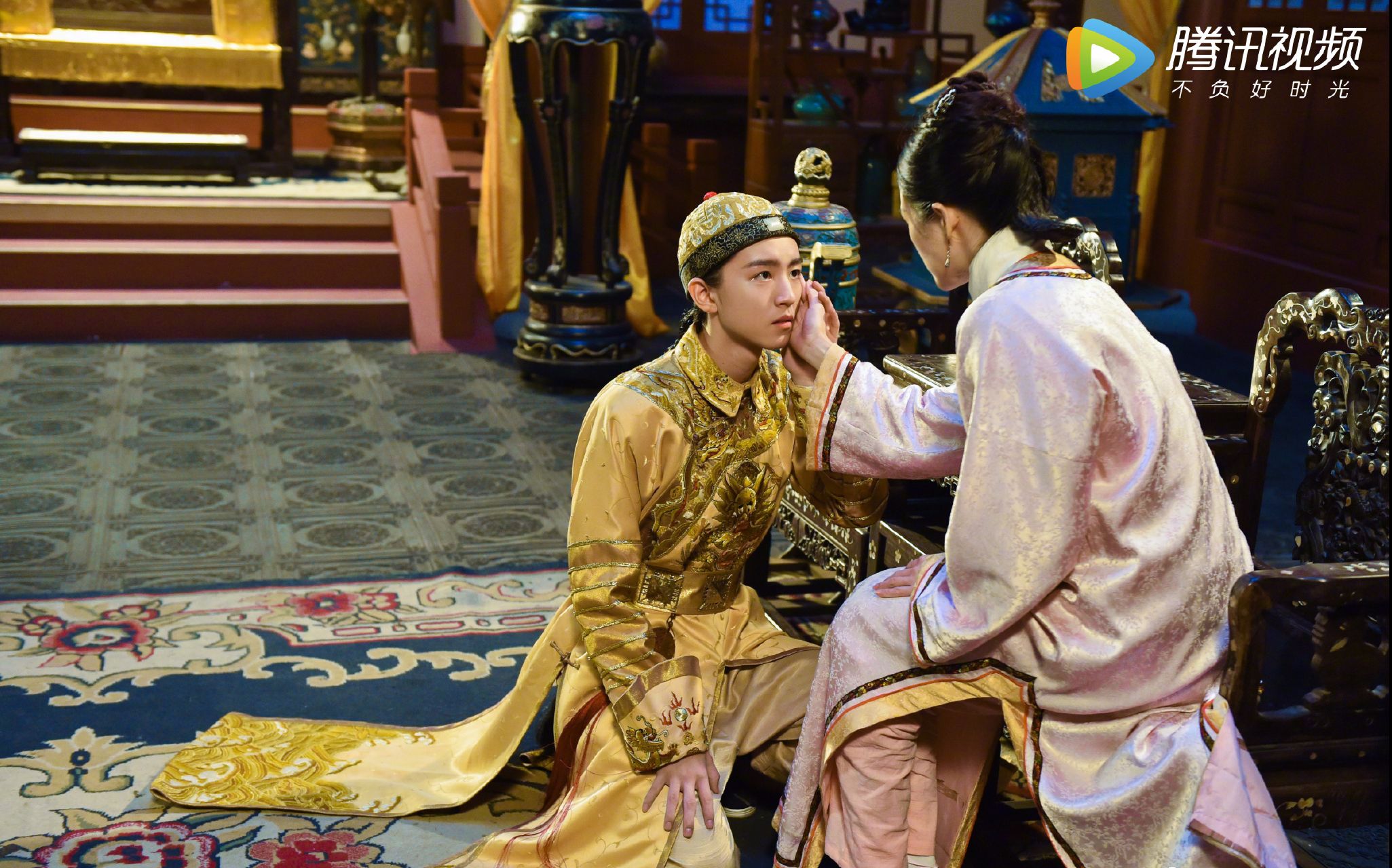 【演员的诞生】20171117 花絮 “小皇子”王俊凯上线,与章子怡演母子