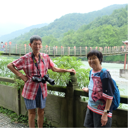 大玲子和爸妈去旅行 