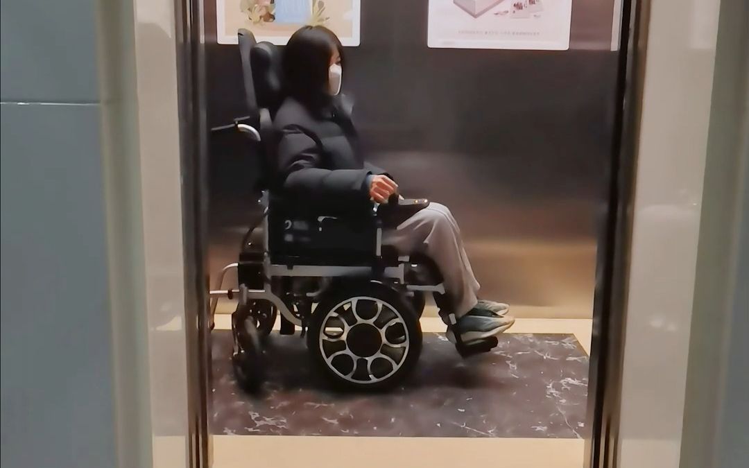 轻松出入电梯(580系列)