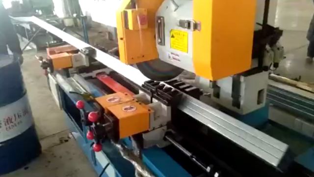 全自动切管机视频,数控切管机,无毛刺切管机