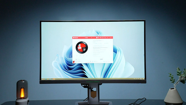 有亮点但不完美,五千元的Mini-LED显示器值