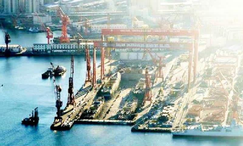 造舰速度愈演愈烈,2019年我国海军图表披露出重要数据