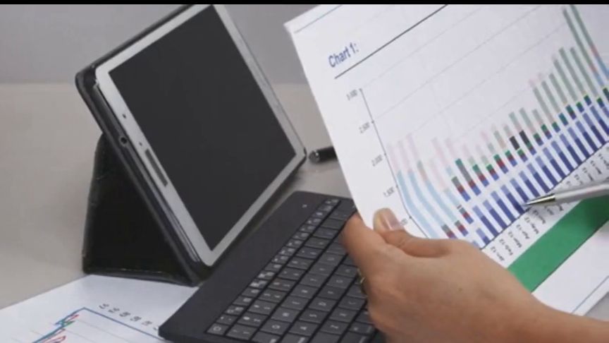 负责人自己请假当天批准全部门请假,致工作瘫痪遭开除被索赔60万