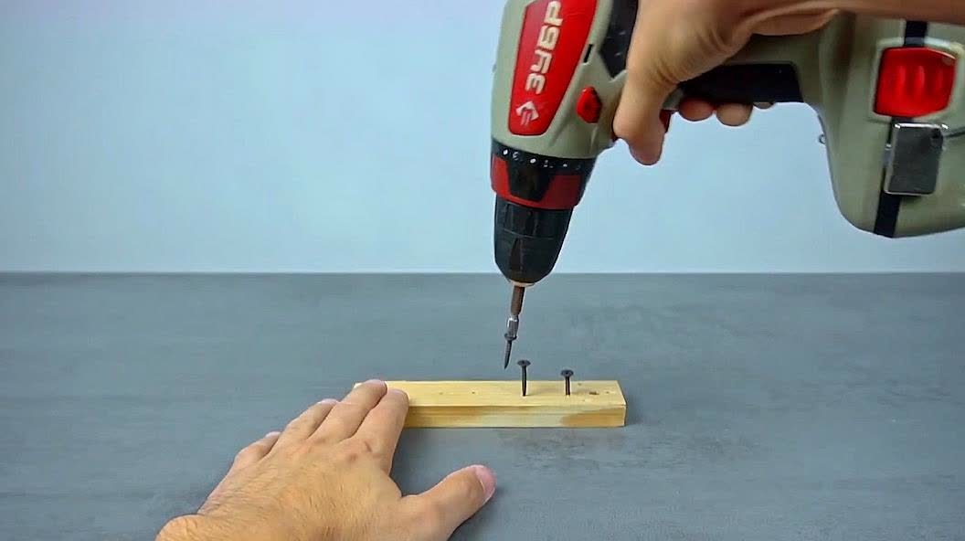 手电钻竟有这么多隐藏功能?真是活久见啊,赶紧收藏起来吧!