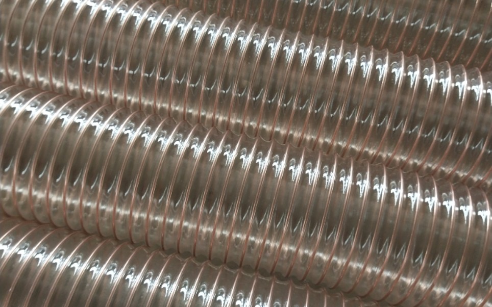 聚氨酯钢丝软管生产中 工厂出货 欢迎大家 详询13405341900